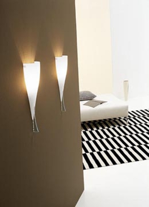 Tepta aydınlatma güzel aplik modelleri · KadincaSayfa.Com